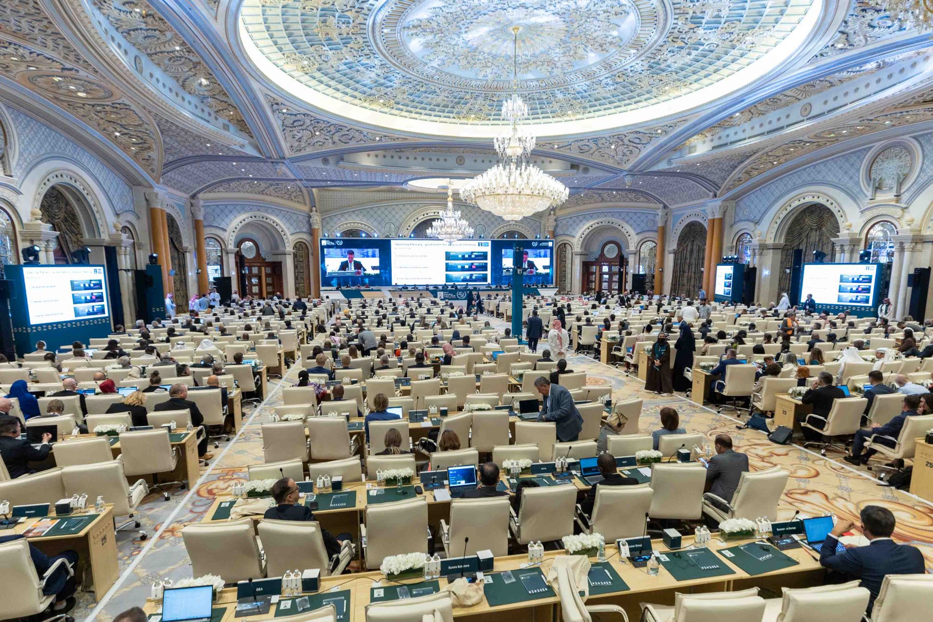 Executech © For Information Technology